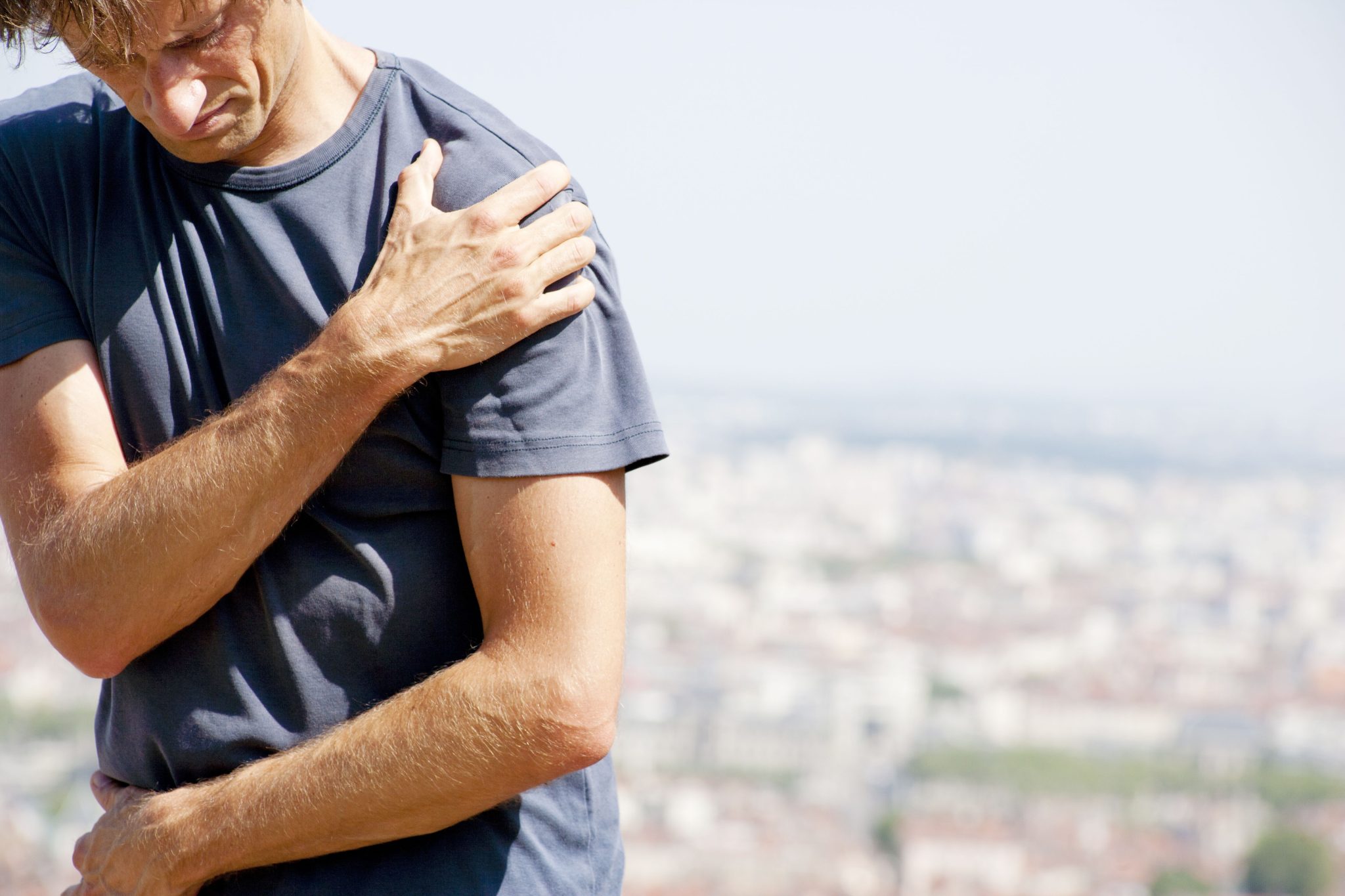 Is Your Shoulder Pain a SLAP Tear | Orthopedic in PCMC | Dr. Umesh Jadhav